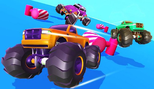 Fall Cars: Ultimate Knockout Race Game at RoundGames